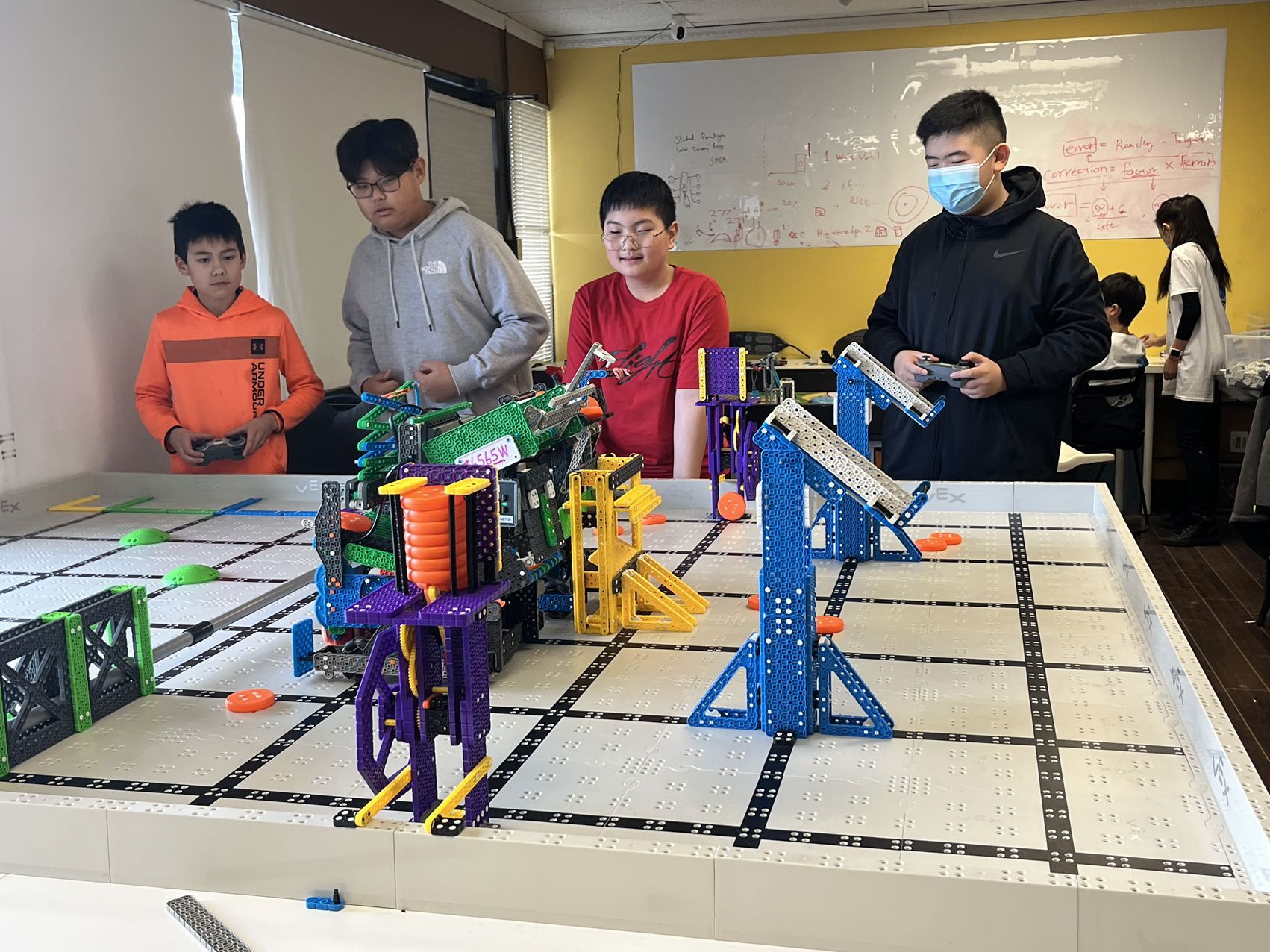 Gallery – RoboPlanet Robotics Academy